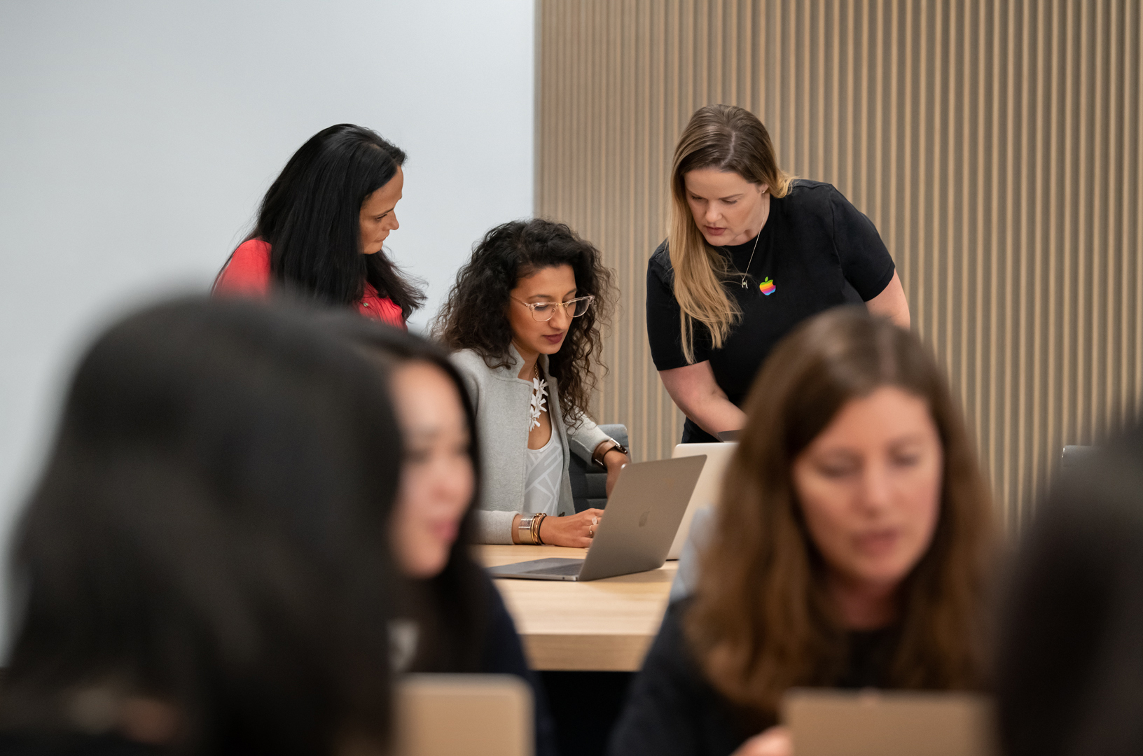 Apple 推出 app 开发计划，用行动支持女性企业家 - Apple (中国大陆)