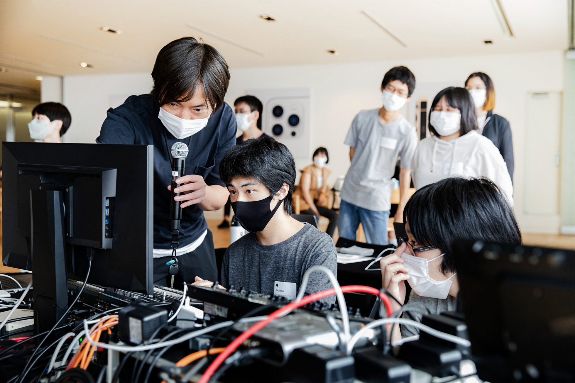 在全球各地，Apple 及其团队成员通过新方式奉献爱心 - Apple (中国大陆)